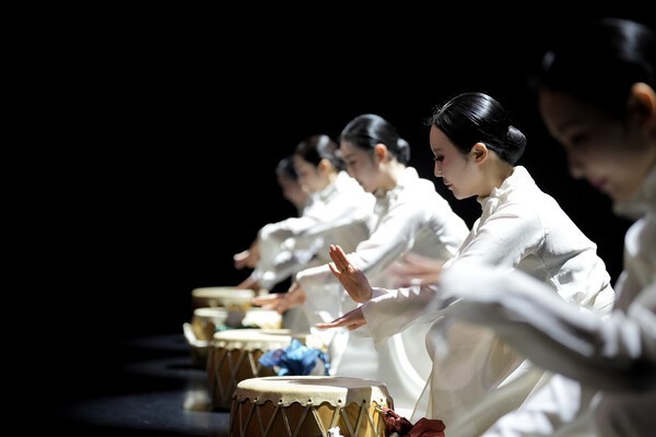 [Traditional N] "Muon: Dance, Seeping In" Reimagines Korean Dance ...
